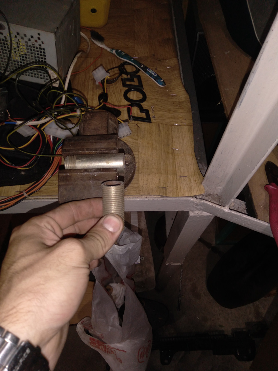 Валик для прикатки шумки своими руками — Volkswagen Polo Hatchback Mk3 ...