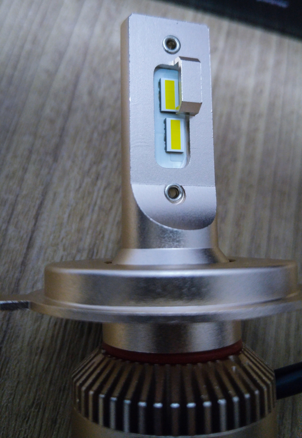 OSRAM LEDriving HL H4 64193DWS. — Hyundai Solaris (1G), 1,6 л, 2012 ...