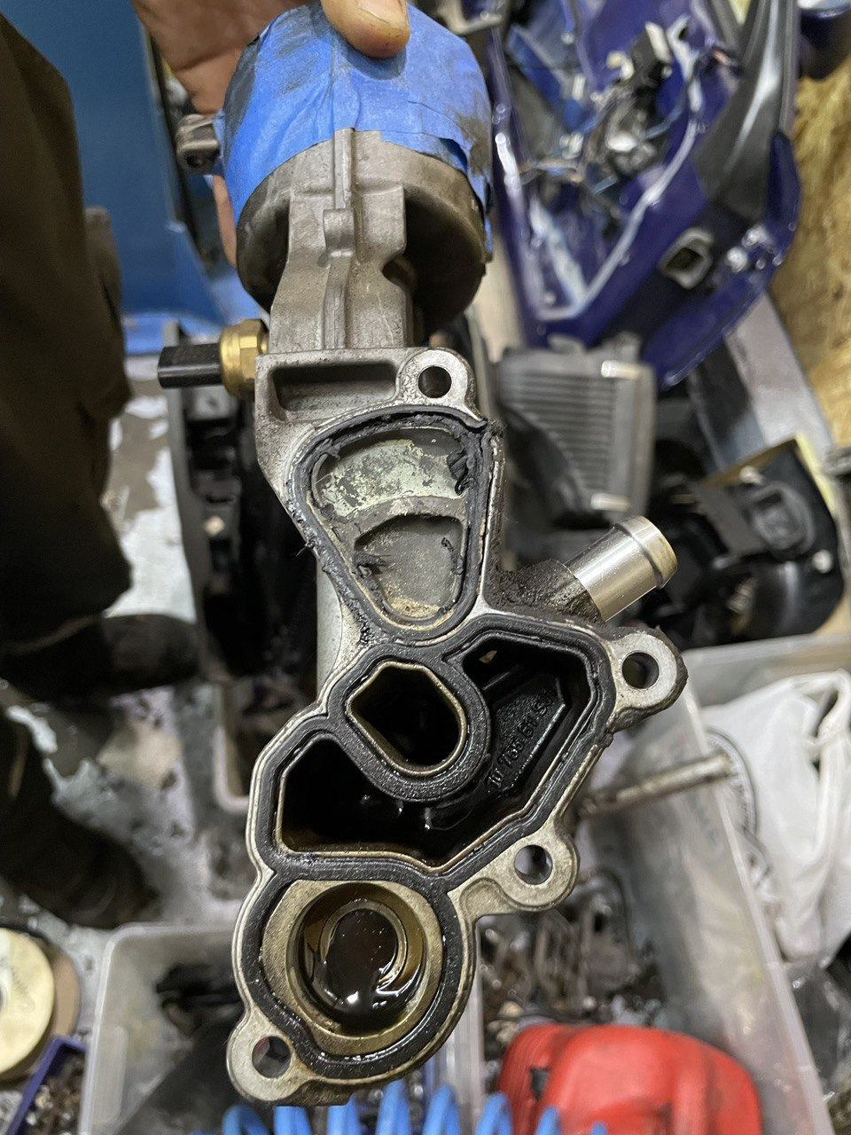 ТО, протечки охлаждающей жидкости и масла. — BMW 1 series (F20), 1,6 л ...