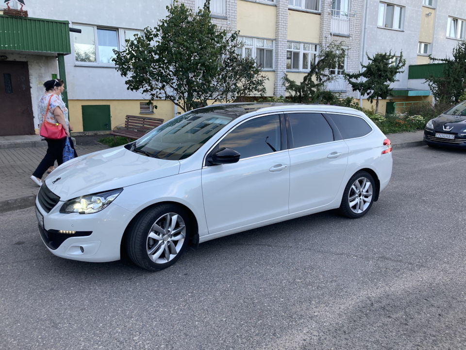 Пленка на боковые зеркала — Peugeot 308 SW (2G), 1,6 л, 2016 года ...