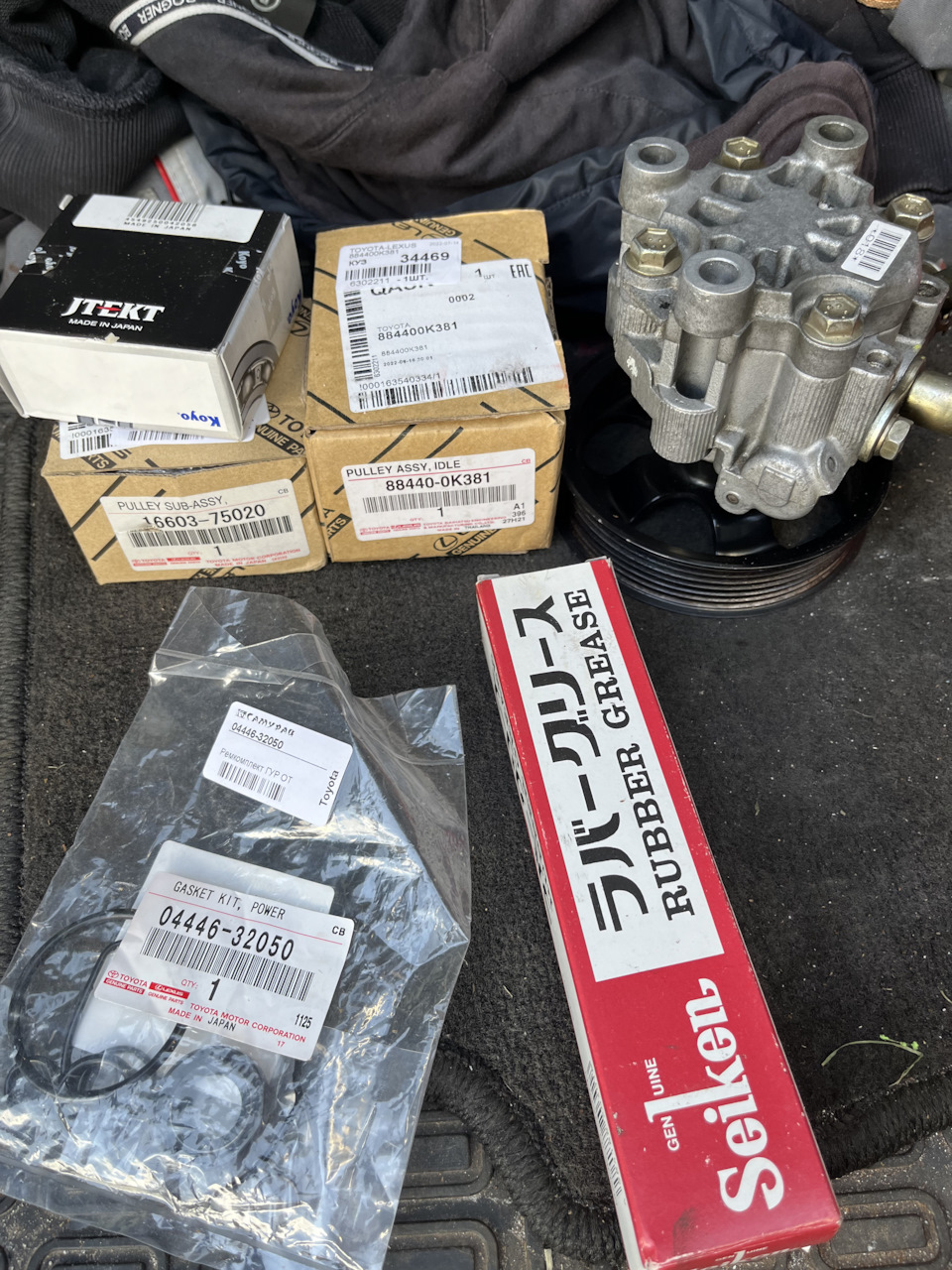 Замена ГУР и роликов — Toyota Land Cruiser Prado 150-series, 2,7 л ...