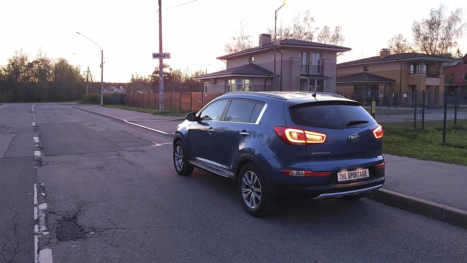 Декоративные накладки бамперов — KIA Sportage (3G), 2 л, 2014 года ...