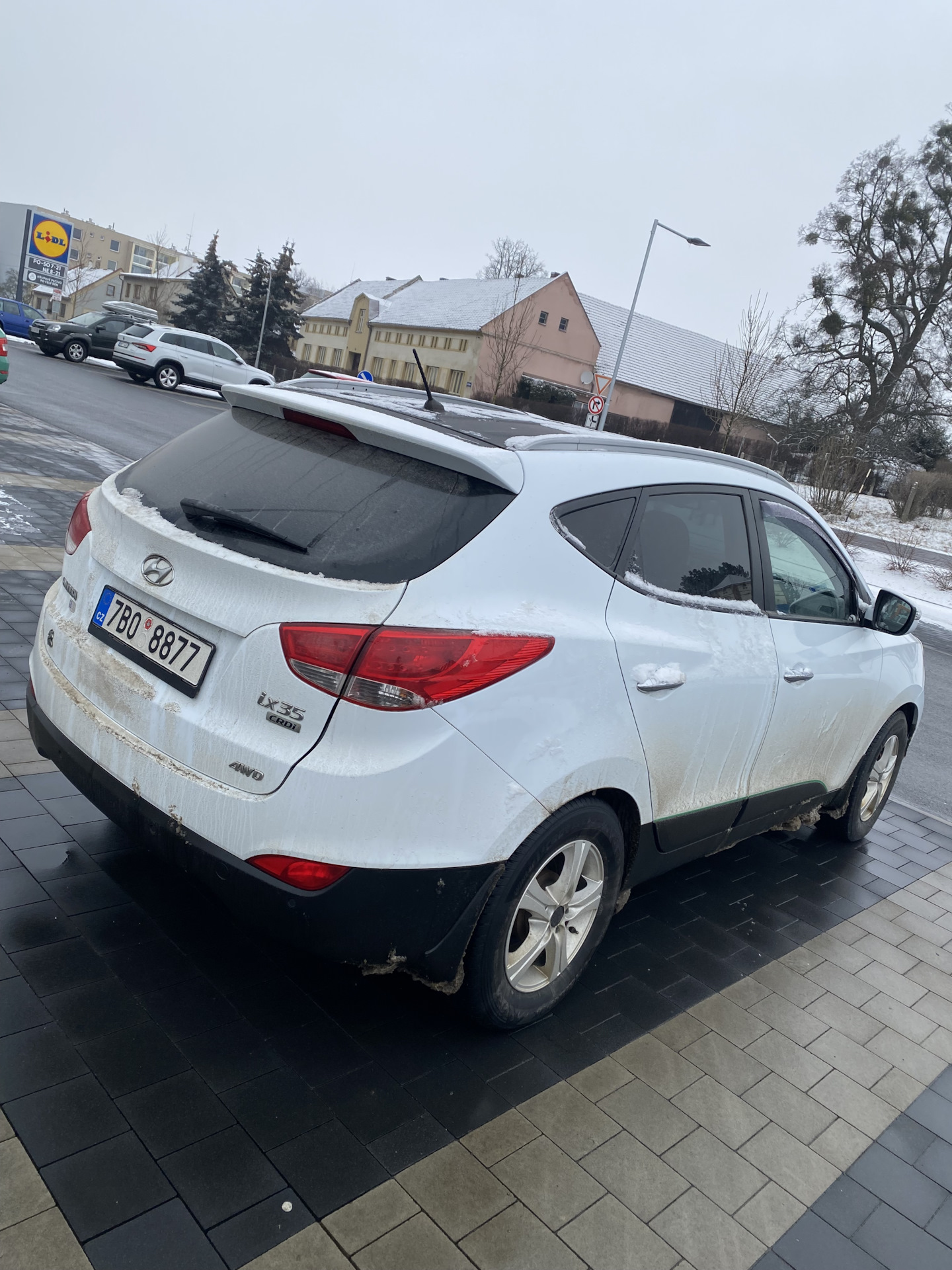Замена ламп! — Hyundai ix35, 2 л, 2012 года | аксессуары | DRIVE2
