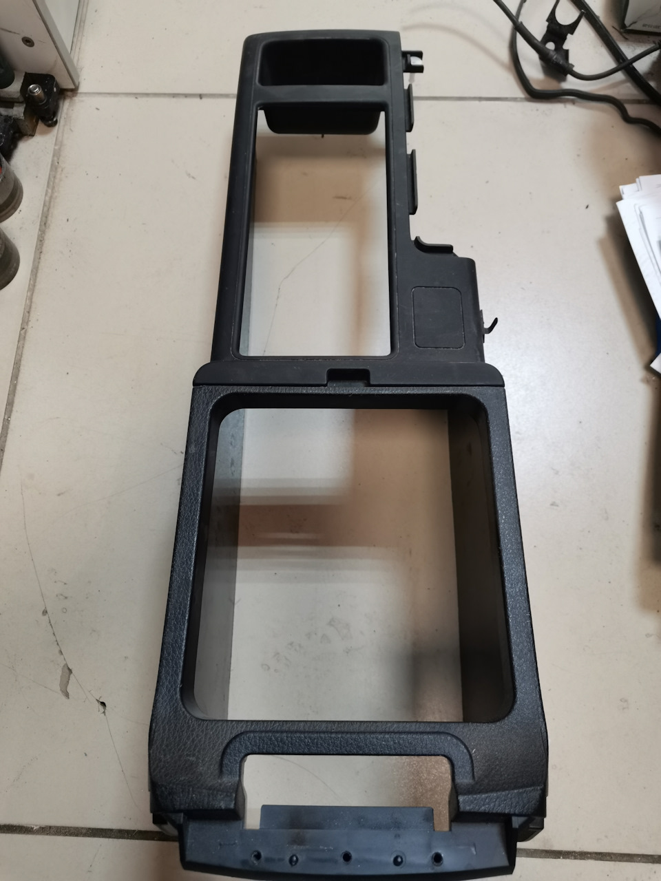 Куплю подлокотник черный на дорест Legacy/ Outback BL/BP — Subaru ...