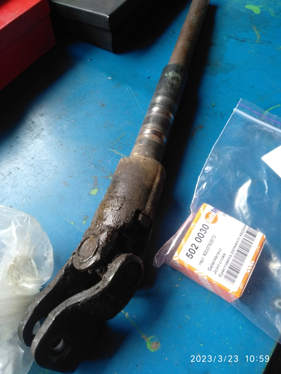 8200762572 Вал рулевой колонки RENAULT | Запчасти на DRIVE2