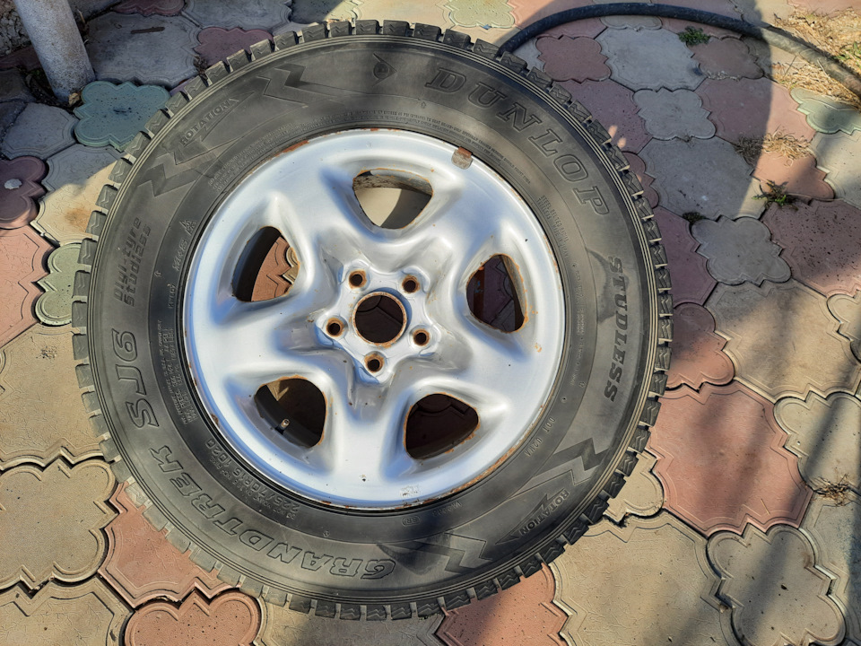 Продам колесо 225/65 R16 — Toyota Highlander (XU20), 2,4 л, 2006 года ...