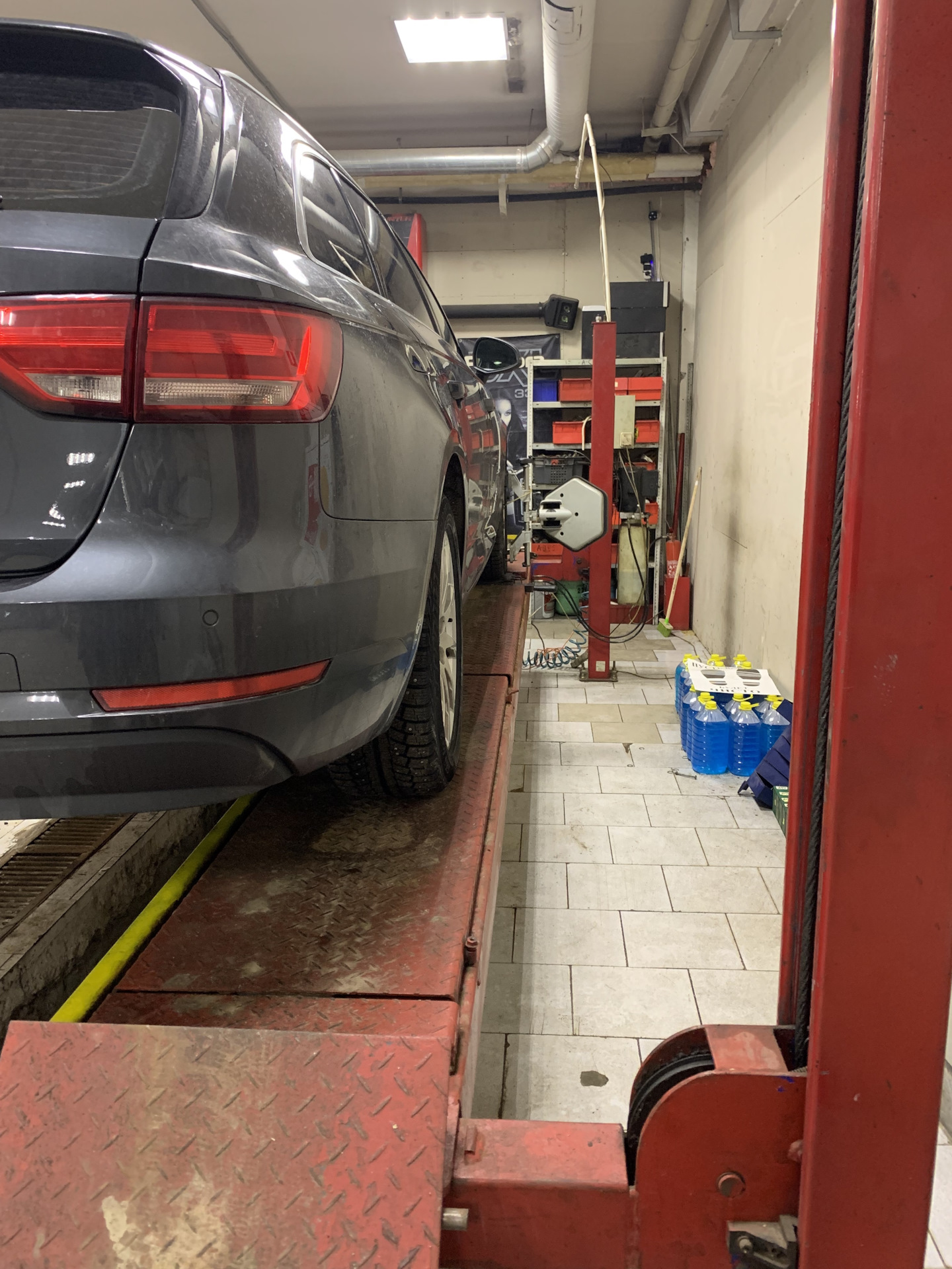 Конец оживления — Audi A4 Avant (B9), 2 л, 2016 года | визит на сервис ...