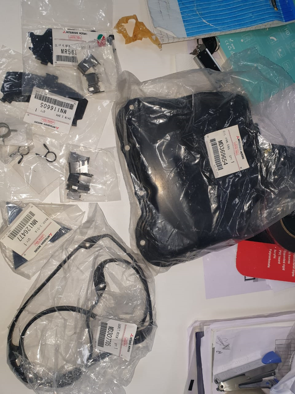 MD307705 Прокладка клап. крышки Mitsubishi | Запчасти на DRIVE2