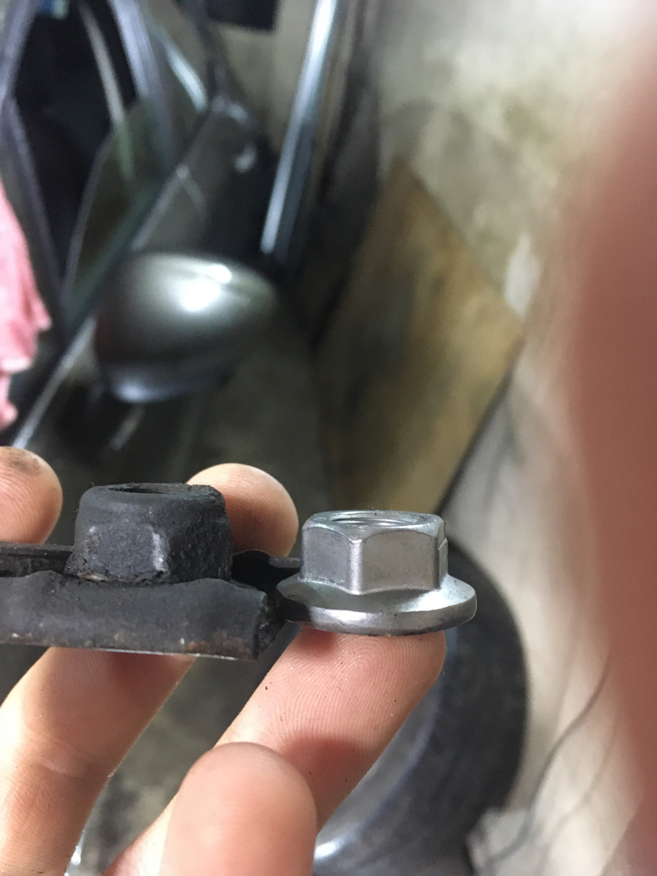 Передняя подвеска KYB/Bilstein — Citroen C4 L, 1,6 л, 2016 года ...