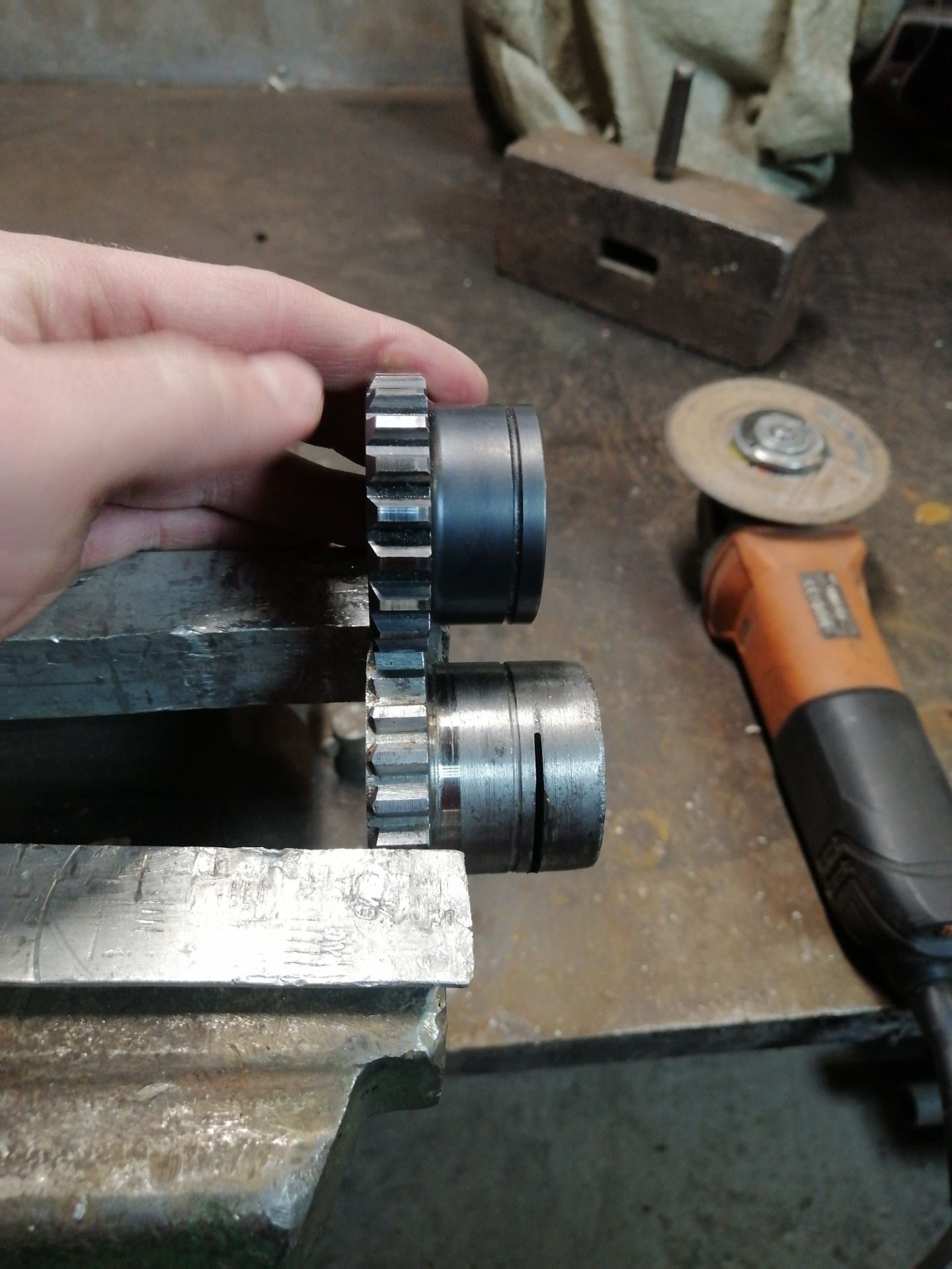 Что делать если потерял звезду и крышку от мини хаба — УАЗ 315196, 2,7 л, 2020 года | своими ...