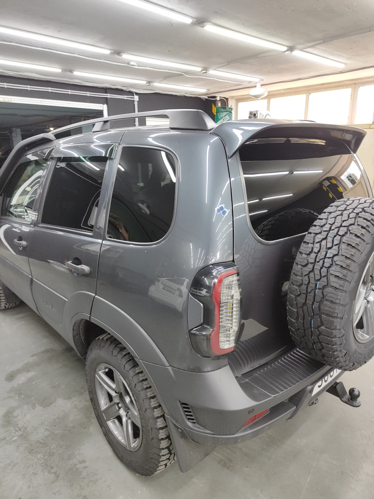 Растонировка задней полусферы. Новая тонировка Llumar ATR 15 на Ладу ...