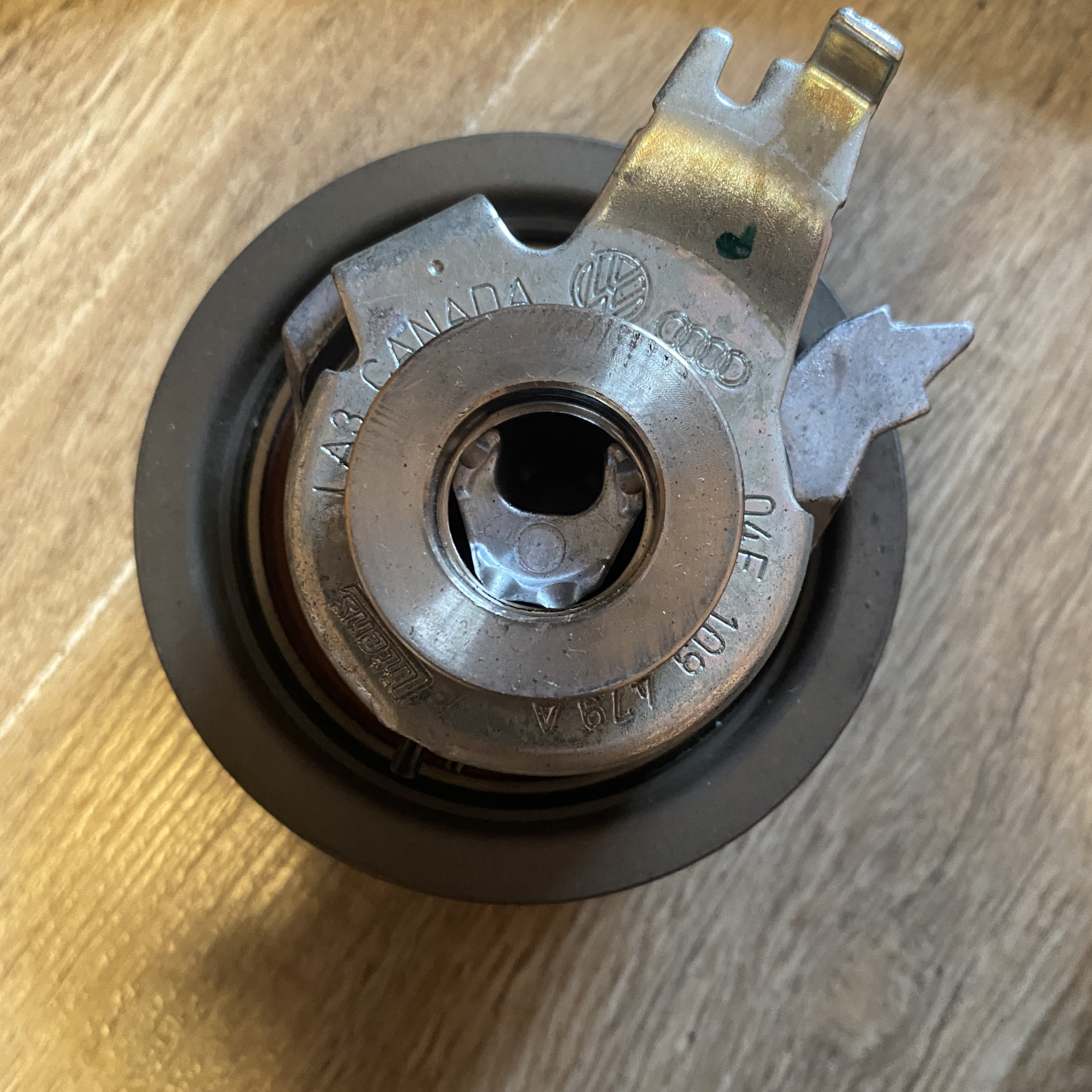 Замена ремней ГРМ и приводного — Audi A3 Sedan (8V), 1,4 л, 2015 года ...