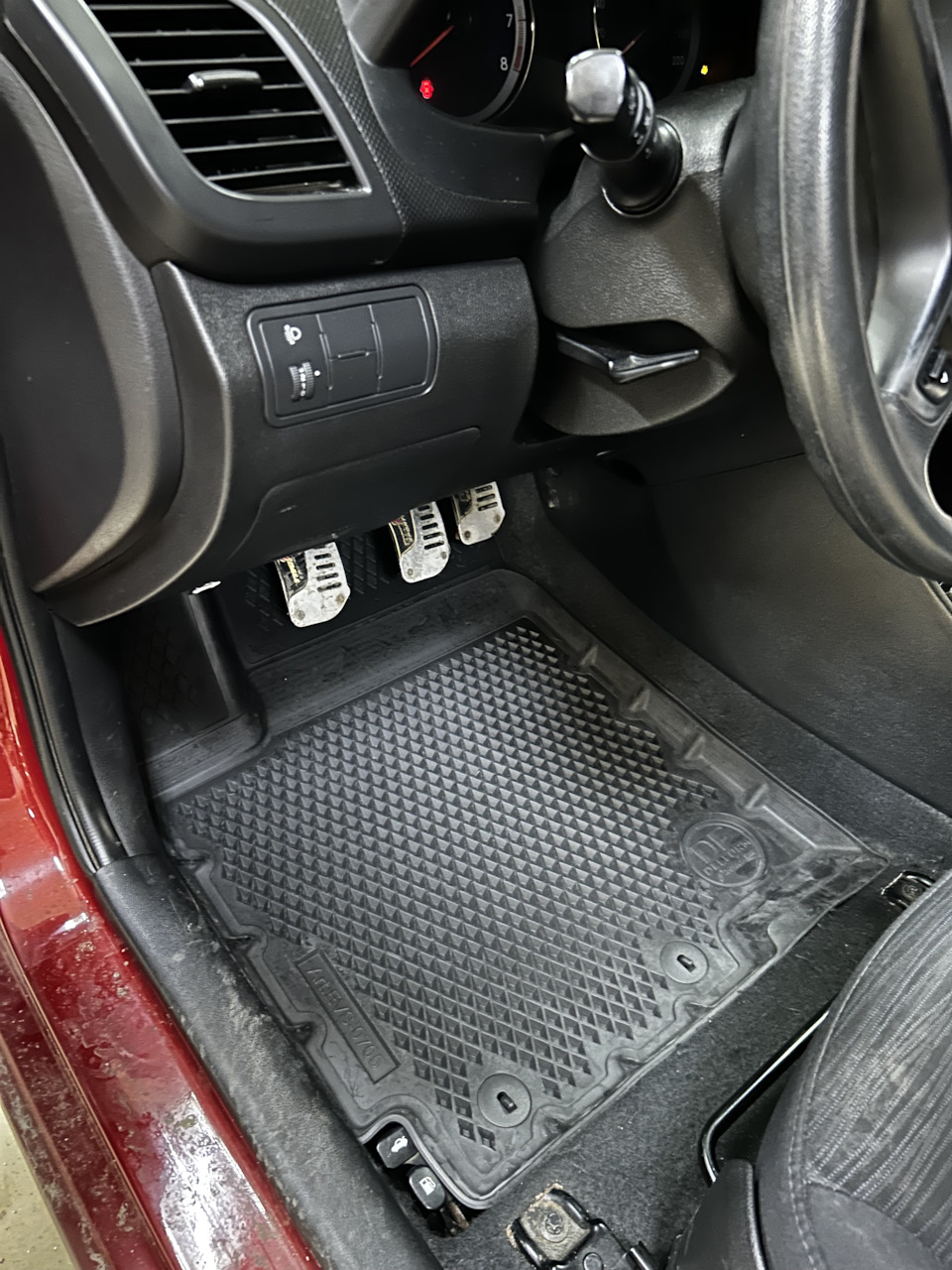 Коврики в салон Delform солярис — Hyundai Solaris (1G), 1,6 л, 2014 ...