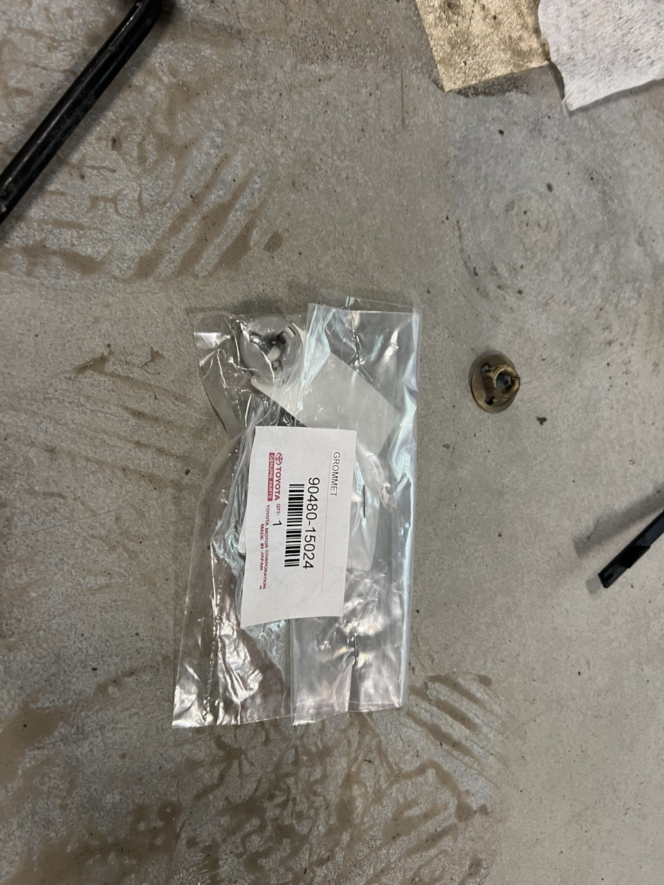 9048015024 Клипса TOYOTA LEXUS | Запчасти на DRIVE2