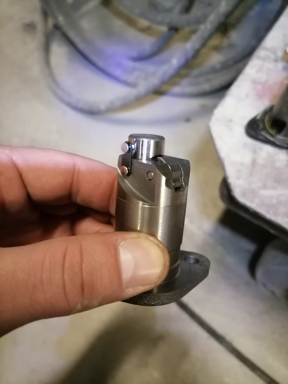 Натяжитель цепи 1ZR — Toyota Corolla (140/150), 1,6 л, 2008 года ...