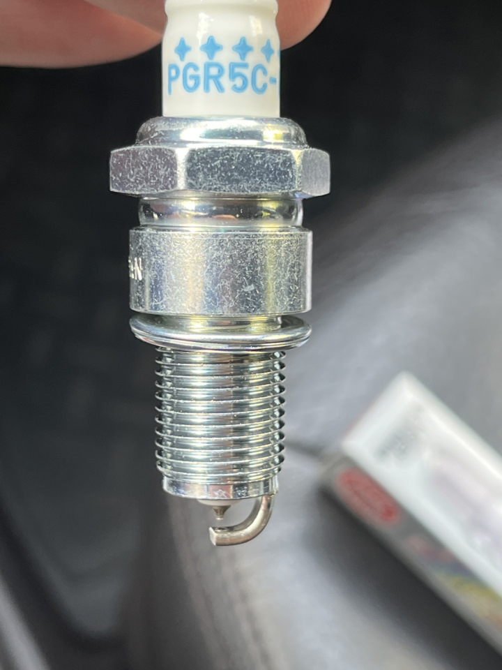 Свеча зажигания на KIA Sorento (1G), Hyundai Santa Fe (1G). | 35 $ в ...