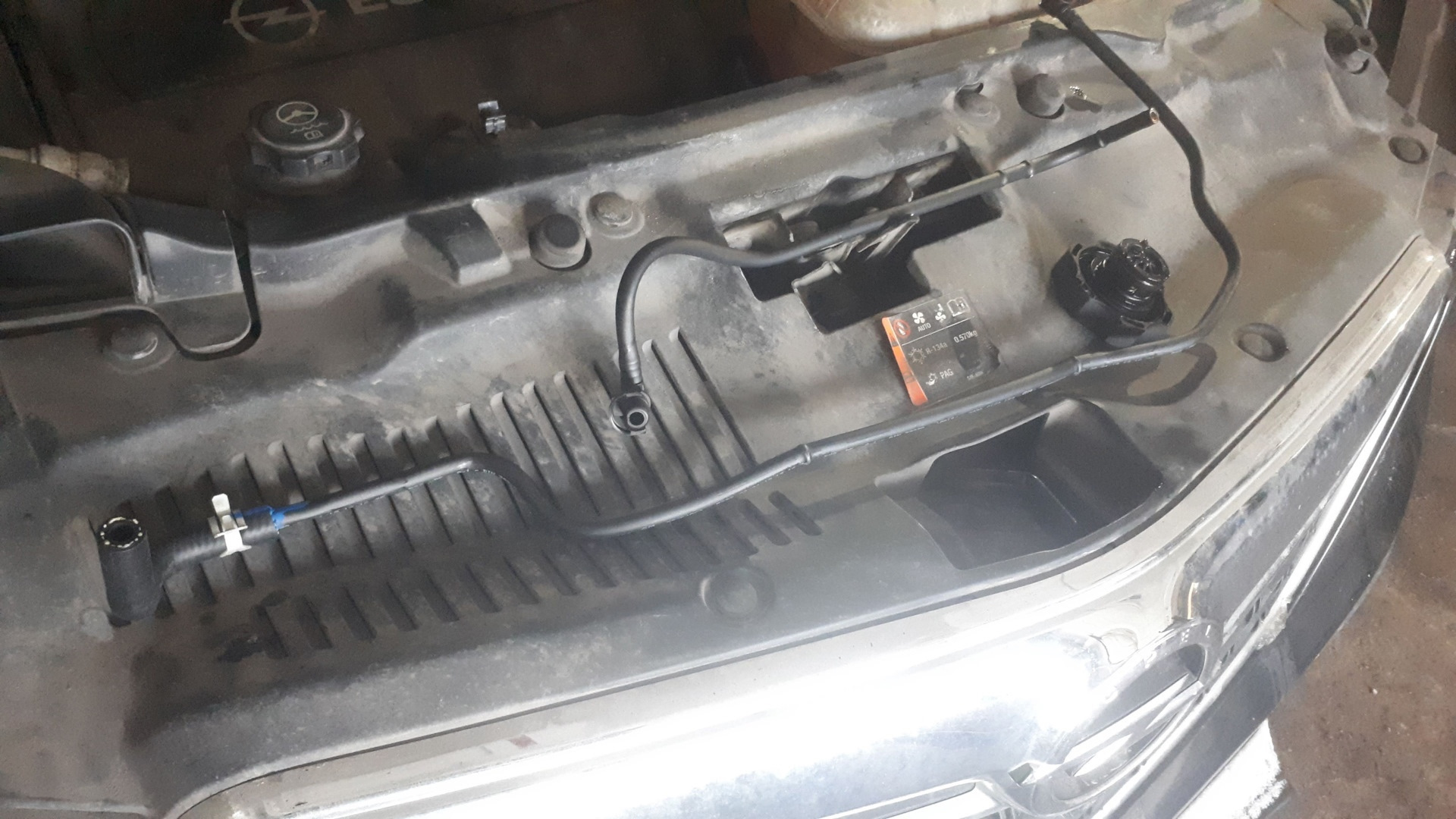 Трубки подогрева дроссельной заслонки + колечки — Opel Astra H, 1,8 л ...