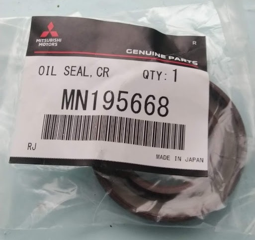 Сальник шкива колена — Mitsubishi Lancer X, 1,5 л, 2008 года | поломка ...