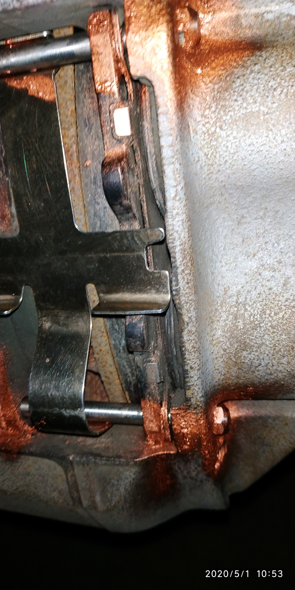 219. Направляющие (штифт) Toyota 90240-06014 передних суппортов из ...