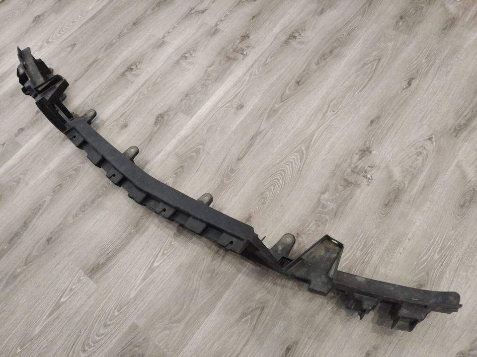 A2048855765 Опора бампера Mercedes | Запчасти на DRIVE2