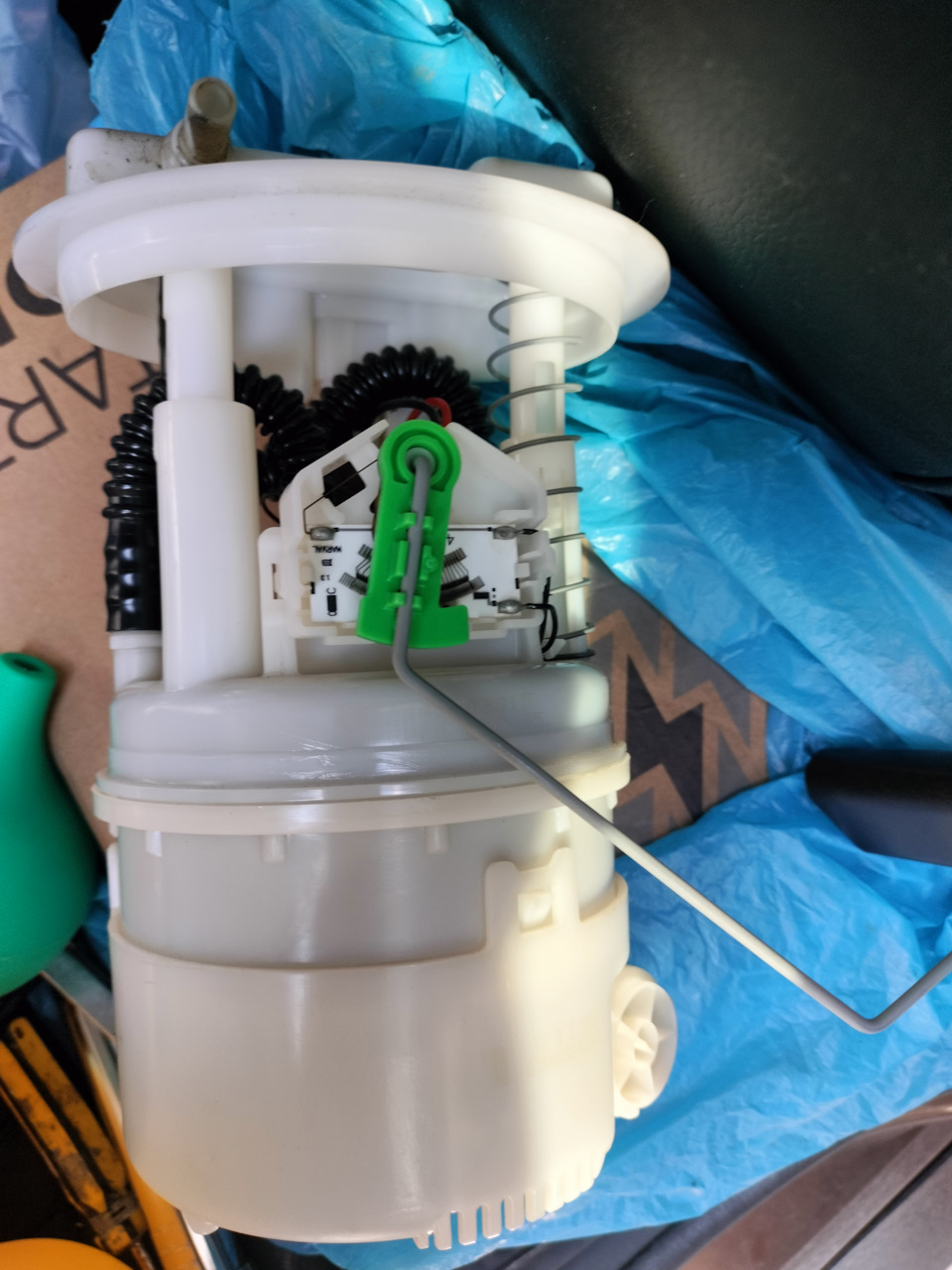 Ох, уж этот модуль бензонасоса на Рено Дастер 2 литра 4*4 — Renault ...