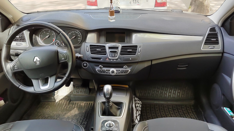 Диски с вылетом ет 50 — Renault Laguna III, 1,5 л, 2010 года | колёсные ...