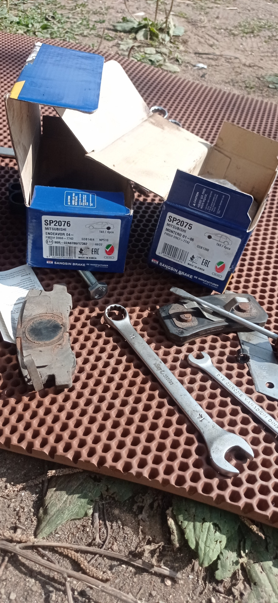 SP2075 Колодки тормозные передние SANGSIN | Запчасти на DRIVE2