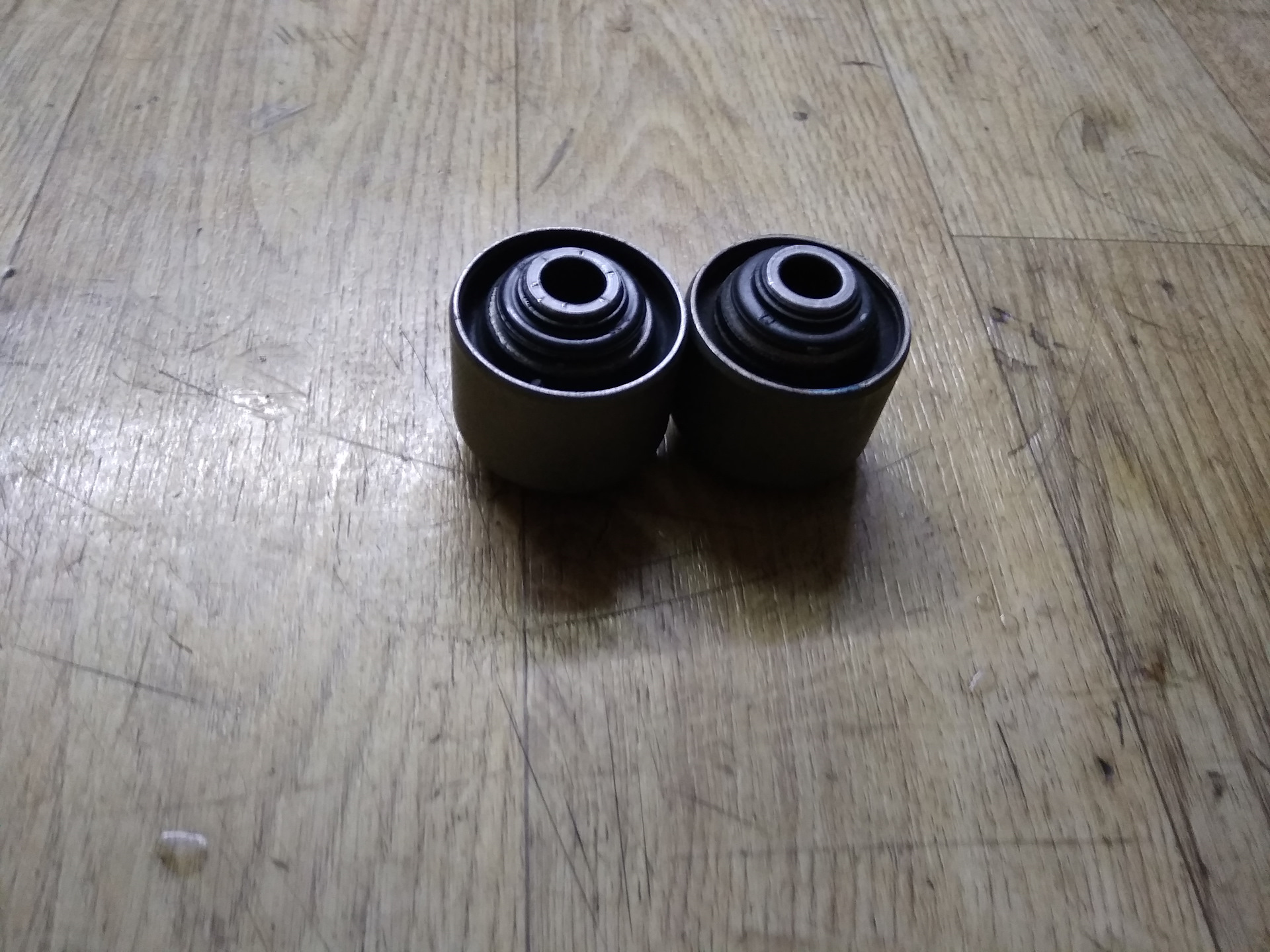 Замена сайлент-блоков заднего верхнего рычага. — Hyundai Sonata IV (EF ...