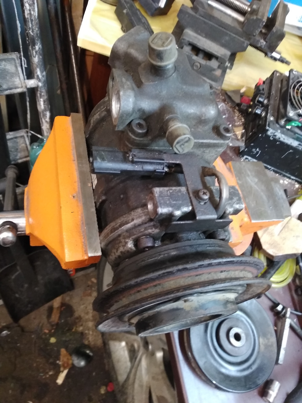 Кондишка — Dodge Intrepid II, 2,7 л, 2000 года | своими руками | DRIVE2