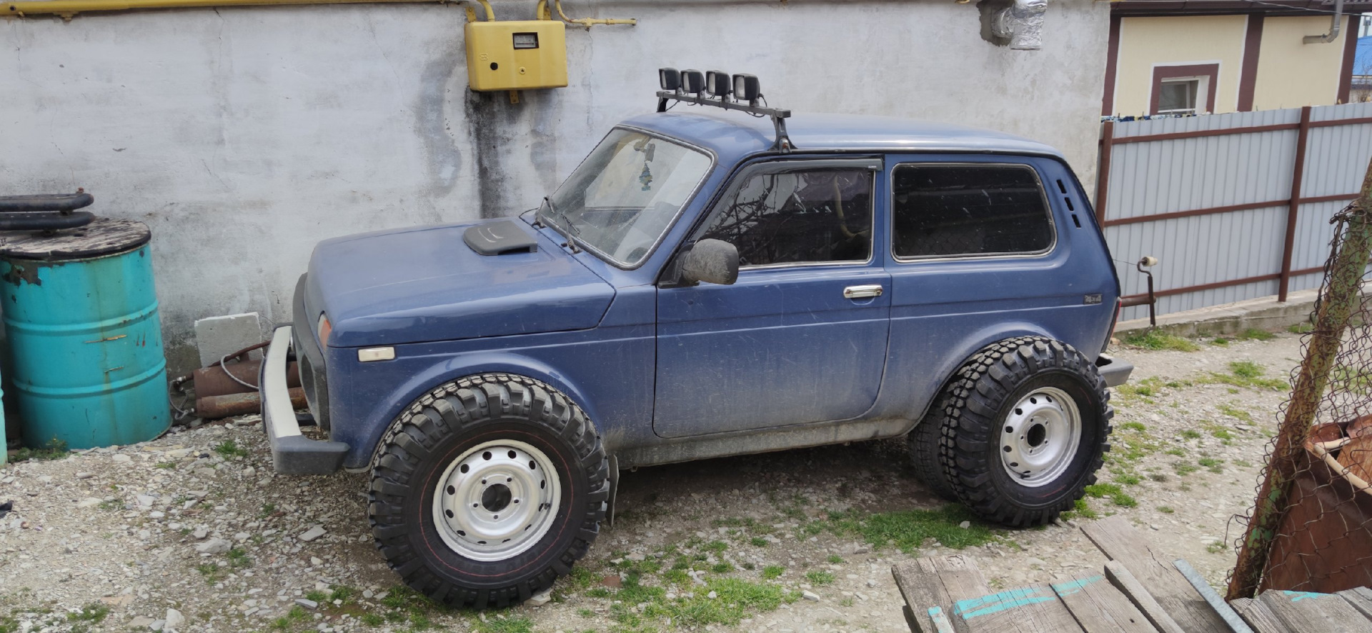Forward Safari 500 — Lada 4x4 3D, 1,7 л, 2006 года | колёсные диски ...