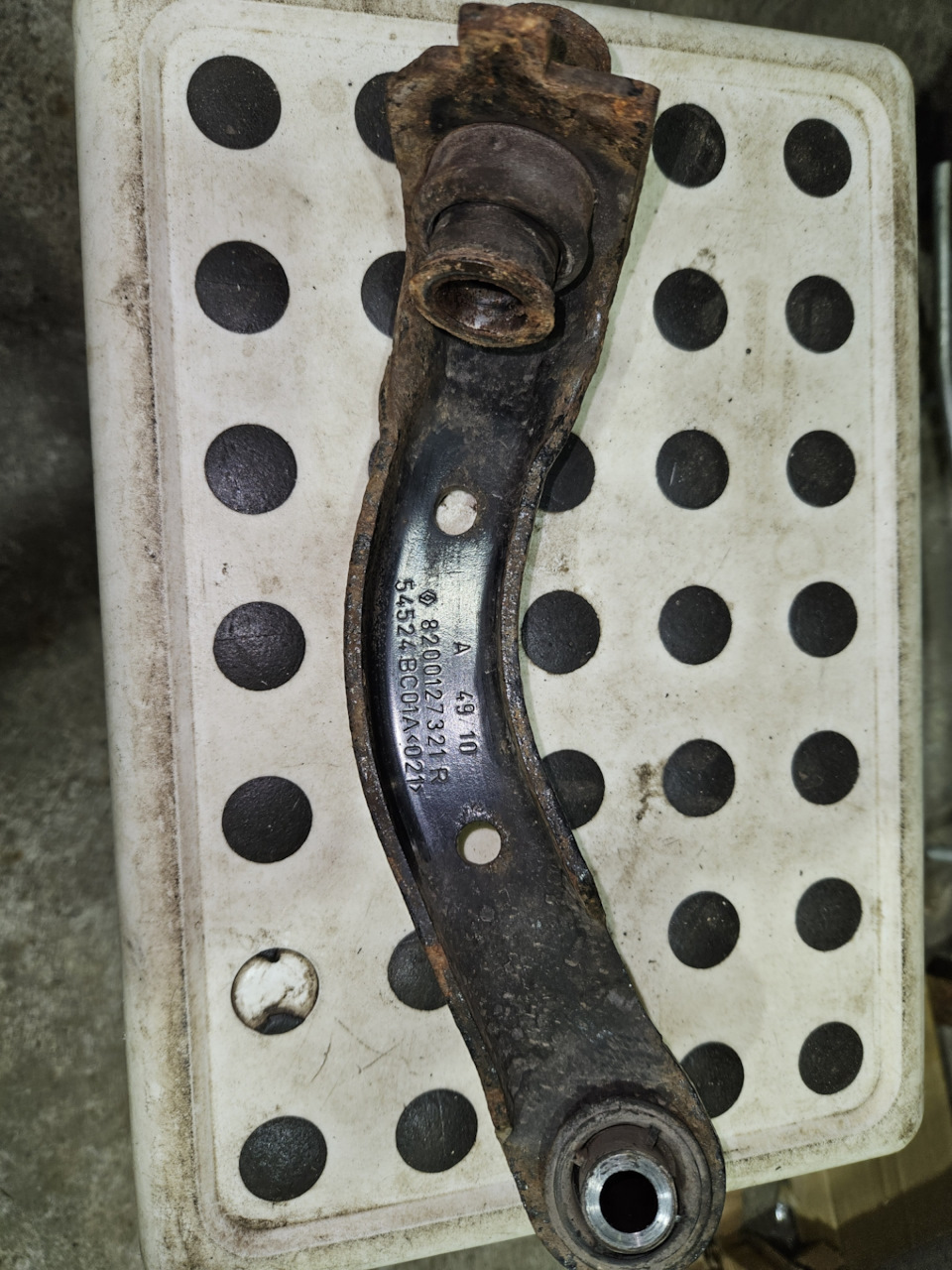 54524BC01A Рычаг подвески NISSAN INFINITI | Запчасти на DRIVE2