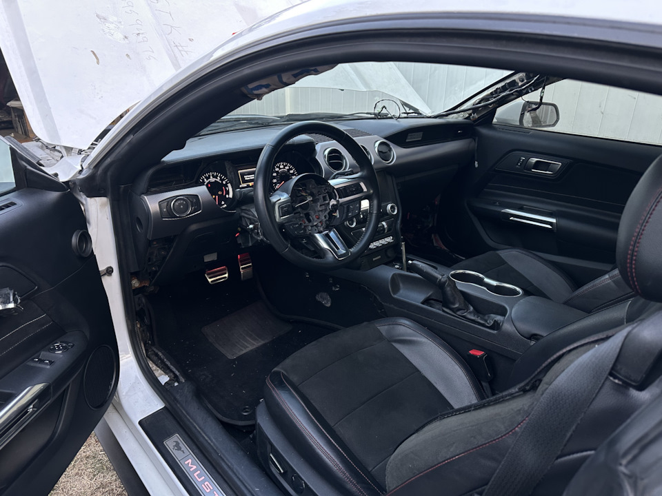 Блокировка рулевой колонки. — Ford Mustang (6G), 5 л, 2016 года ...