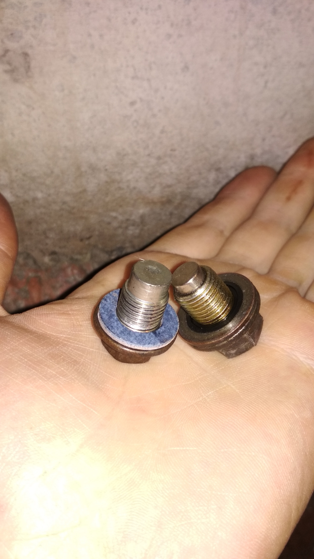 Регулятор давления топлива — Peugeot 307 SW, 2 л, 2002 года | поломка ...
