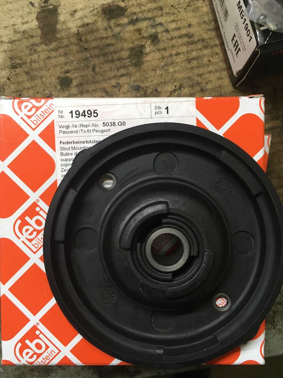 Замена опорных подшипников — Peugeot Partner Tepee, 1,6 л, 2011 года ...