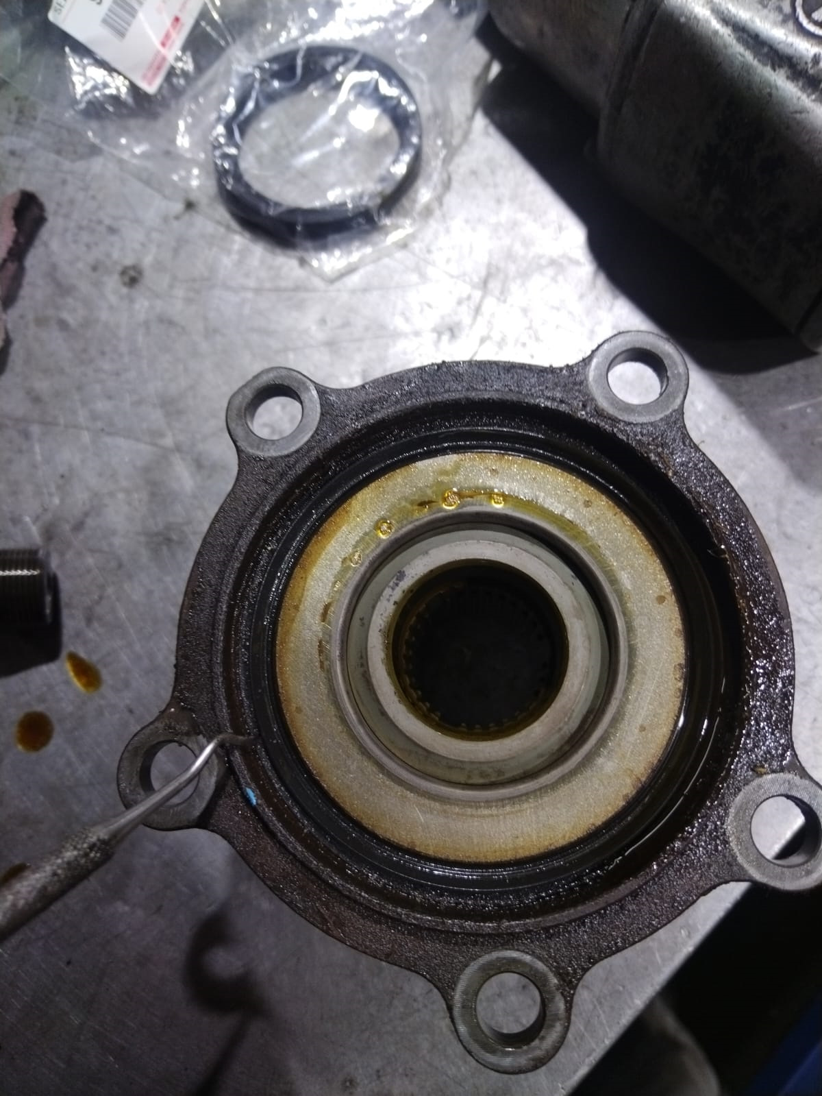 #2 Обслуживание ходовой — Toyota RAV4 (III), 2 л, 2006 года | визит на ...