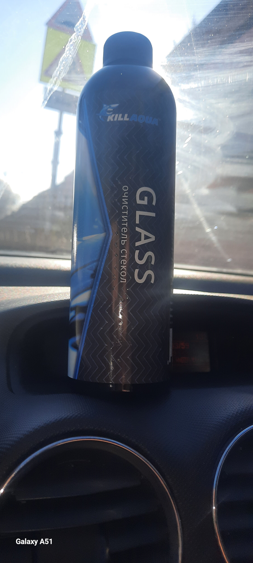 21.04.2025 Очиститель стекол Killaqua Glass — Peugeot 408 (1G), 1,6 л ...