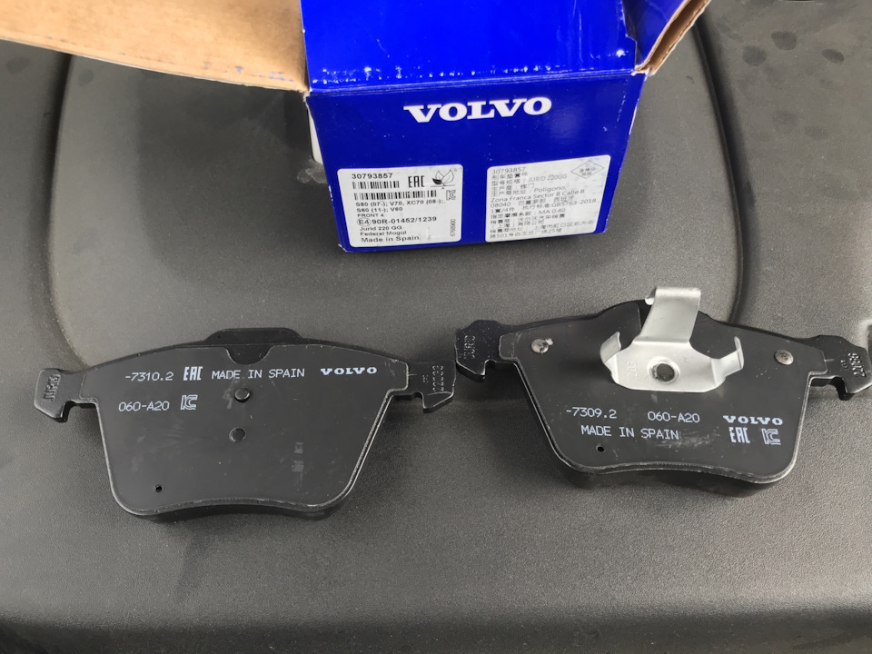 #6 Замена передних тормозных колодок Volvo S60II MY16 — Volvo S60 (2G ...
