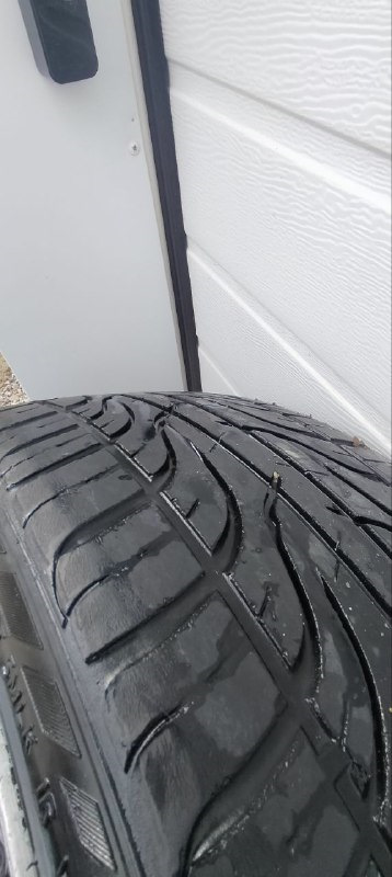 Шины летние Kumho 245/35 R20, литые диски 20 5x112 на Volkswagen Arteon ...