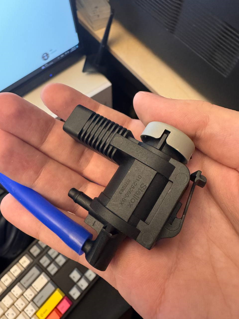 Ремонт (а точнее замена) клапана включения вакуумной блокировки 31940 ...