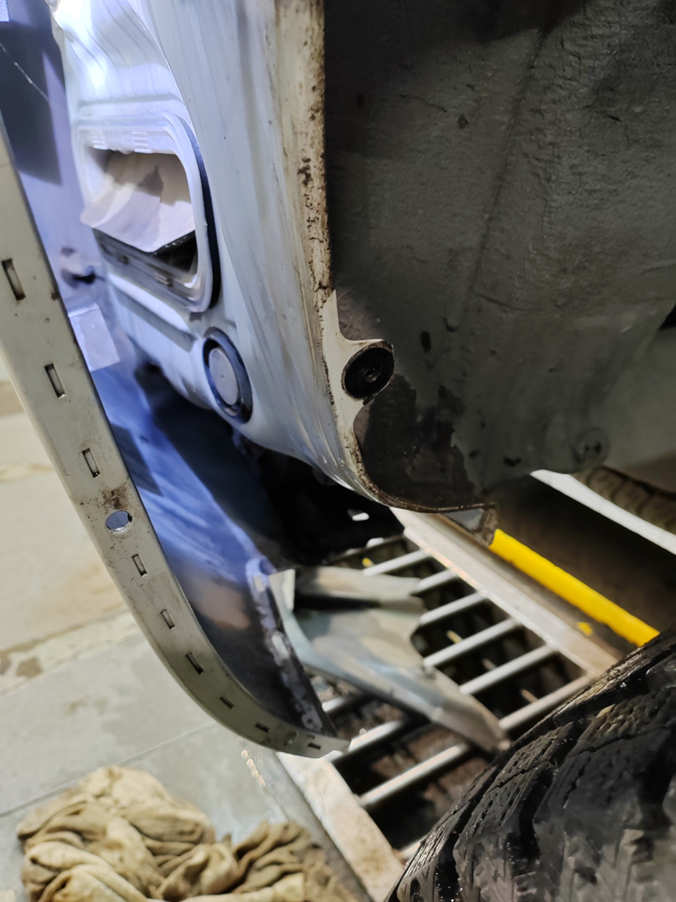 Пыль в багажнике — Toyota Land Cruiser Prado 150-series, 2,7 л, 2010 ...