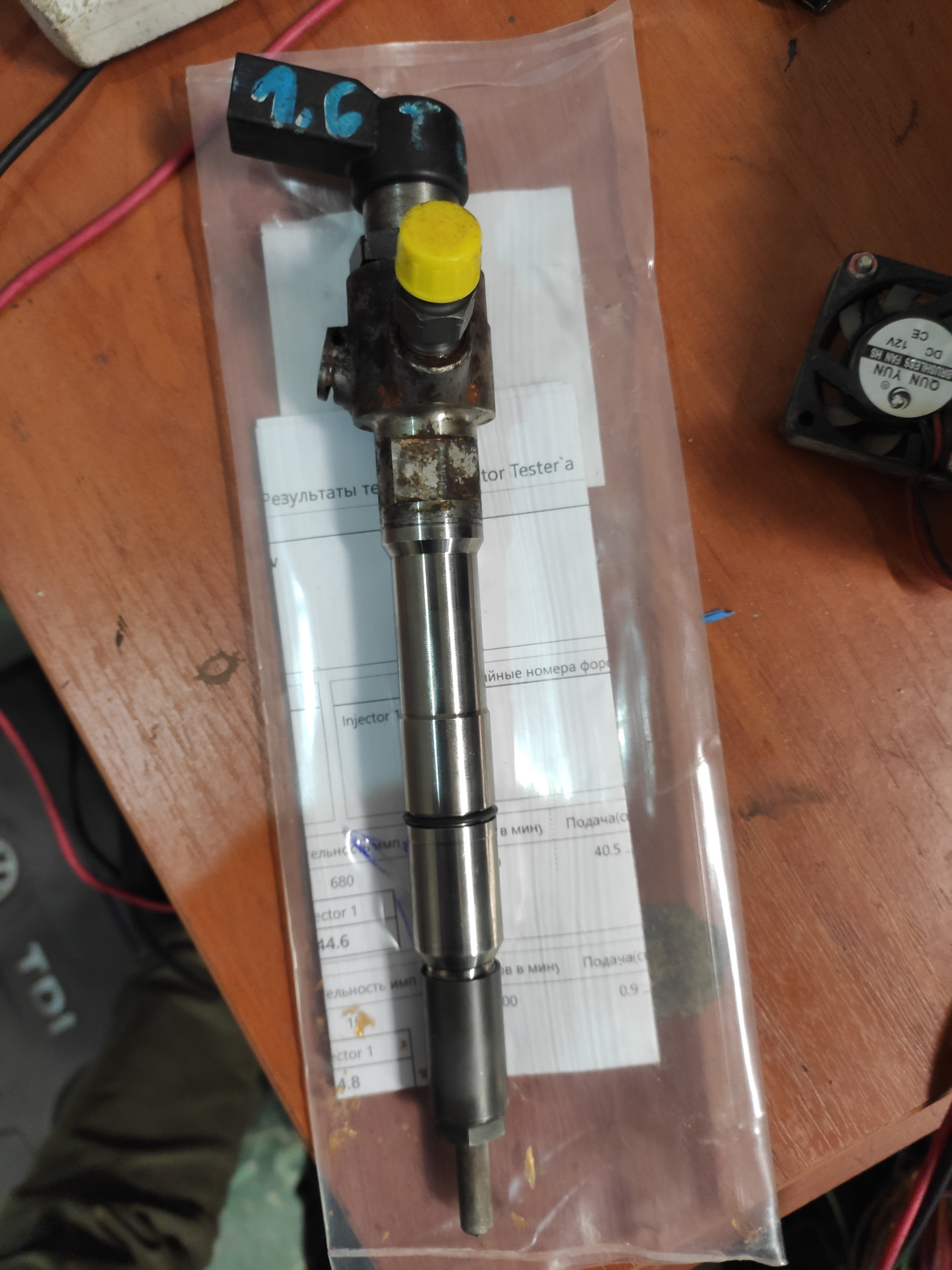 Замена топливной форсунки #2 — Volkswagen Golf Variant (Mk6), 1,6 л ...