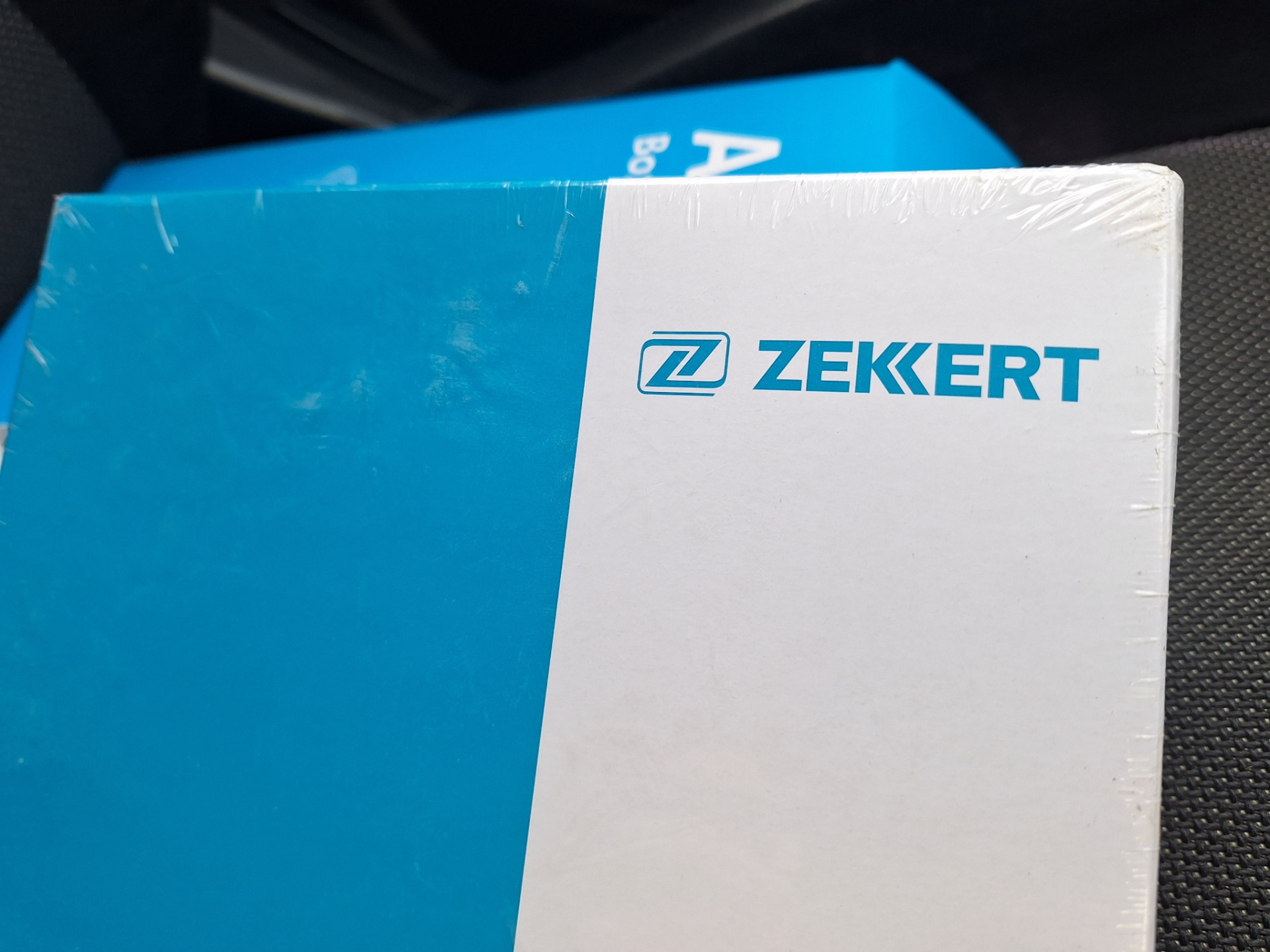 Замена фильтров — Citroen C-Crosser, 2,4 л, 2009 года | расходники | DRIVE2