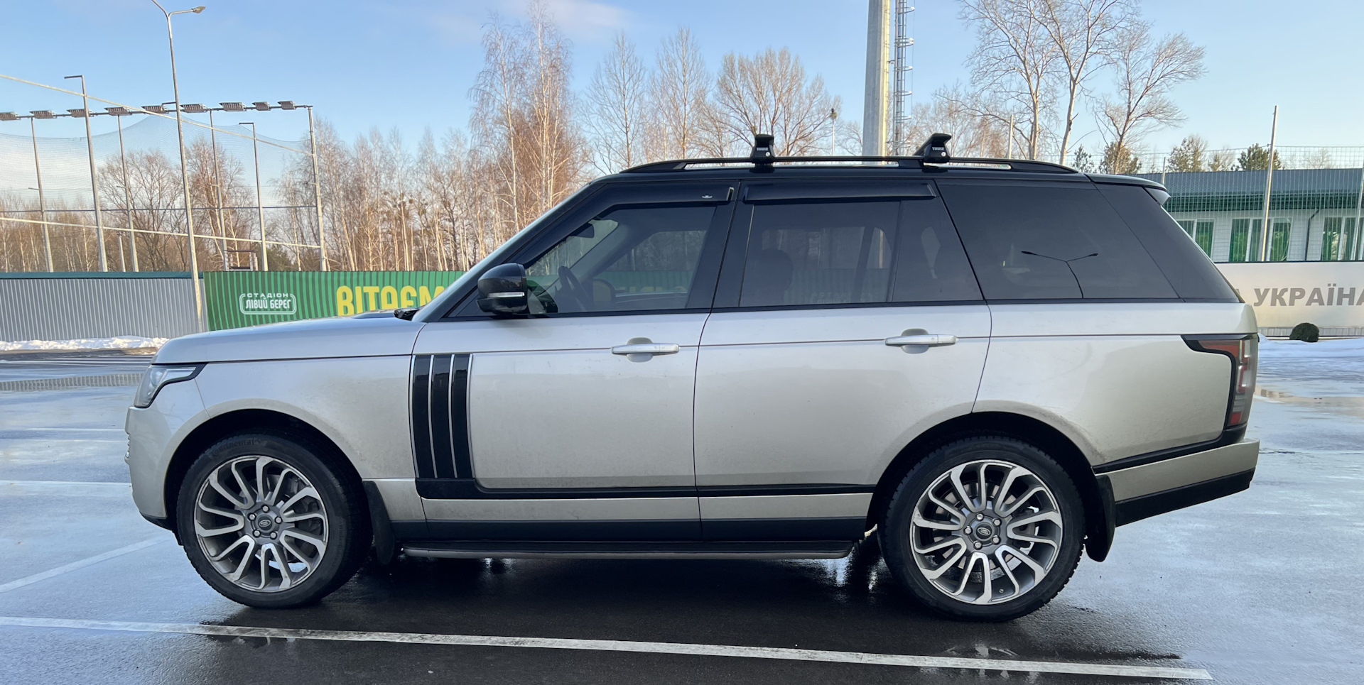 С боксом до 180км/ч? Легко! Рейлинги, багажник Thule, бокс Porsche ...