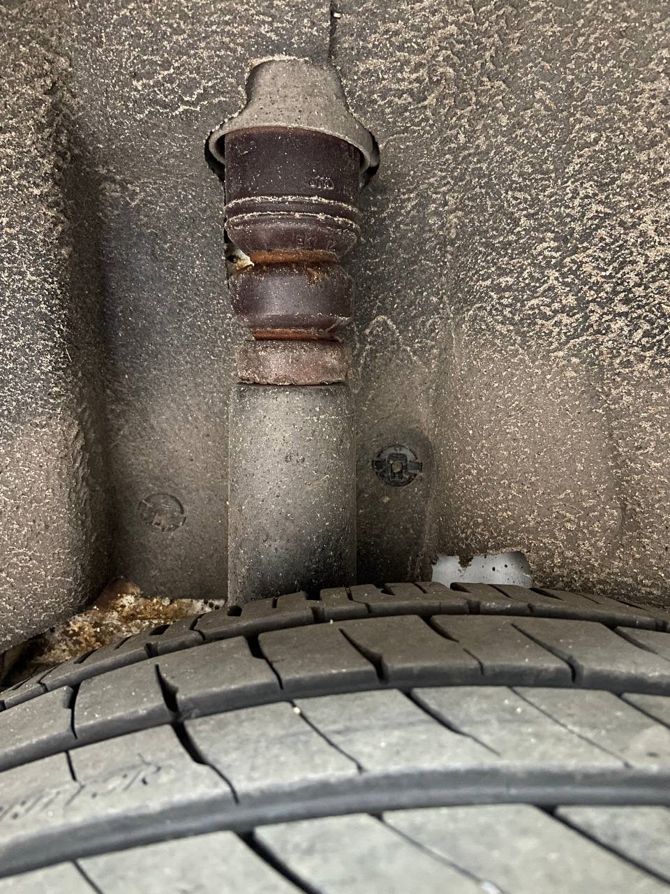 Пылезащитный комплект, задних амортизаторов — SACHS — Audi A4 (B8), 1,8 ...