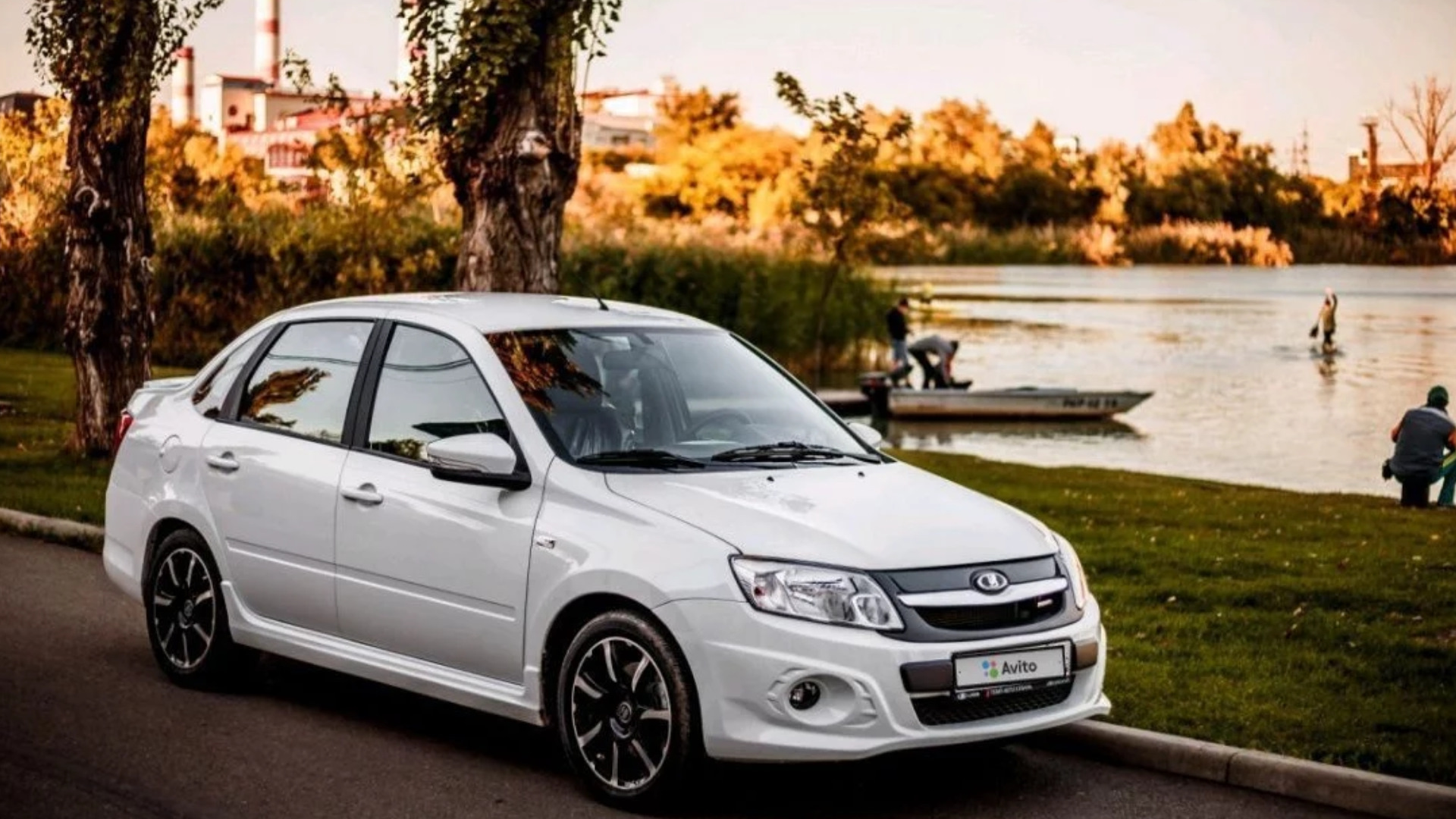 Lada Granta Sport 1.6 бензиновый 2017 | White Shuttle на DRIVE2