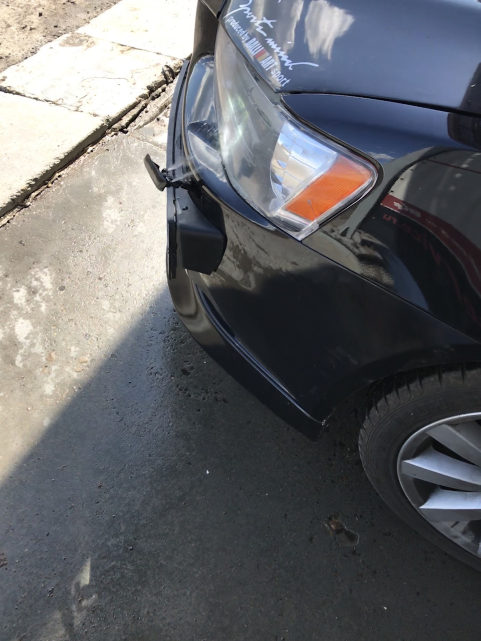 Штатный омыватель фар — Mitsubishi Lancer X, 1,6 л, 2012 года | своими ...