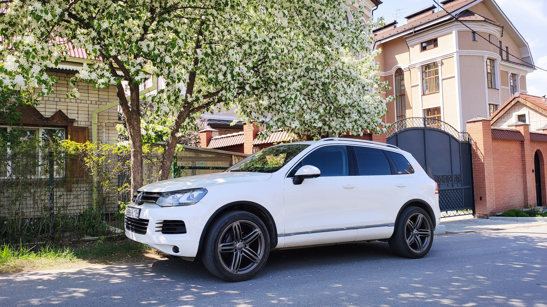 Volkswagen Touareg (2G) 3.6 бензиновый 2011 | R36 на DRIVE2