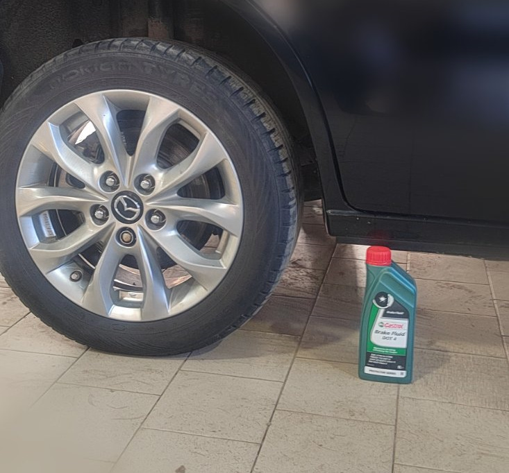 Задние пружины, замена. — Mazda 5, 1,8 л, 2008 года | визит на сервис ...