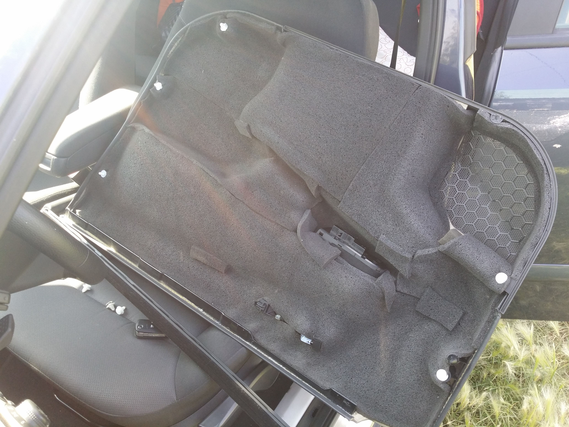 За чистоту частот (CDC40 Opera + шумоизоляция + акустика) — Opel Astra ...