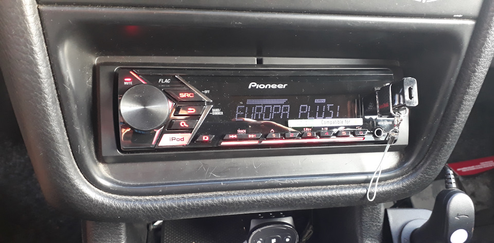 Замена сайлентблоков передней и задней опоры двигателя — Mitsubishi ...